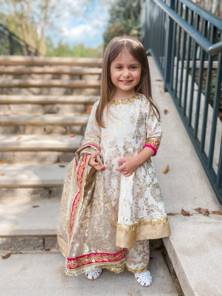 Aria Kids 3 Piece Stitched Suit (Bag Sold Separately) – Ayla Noor